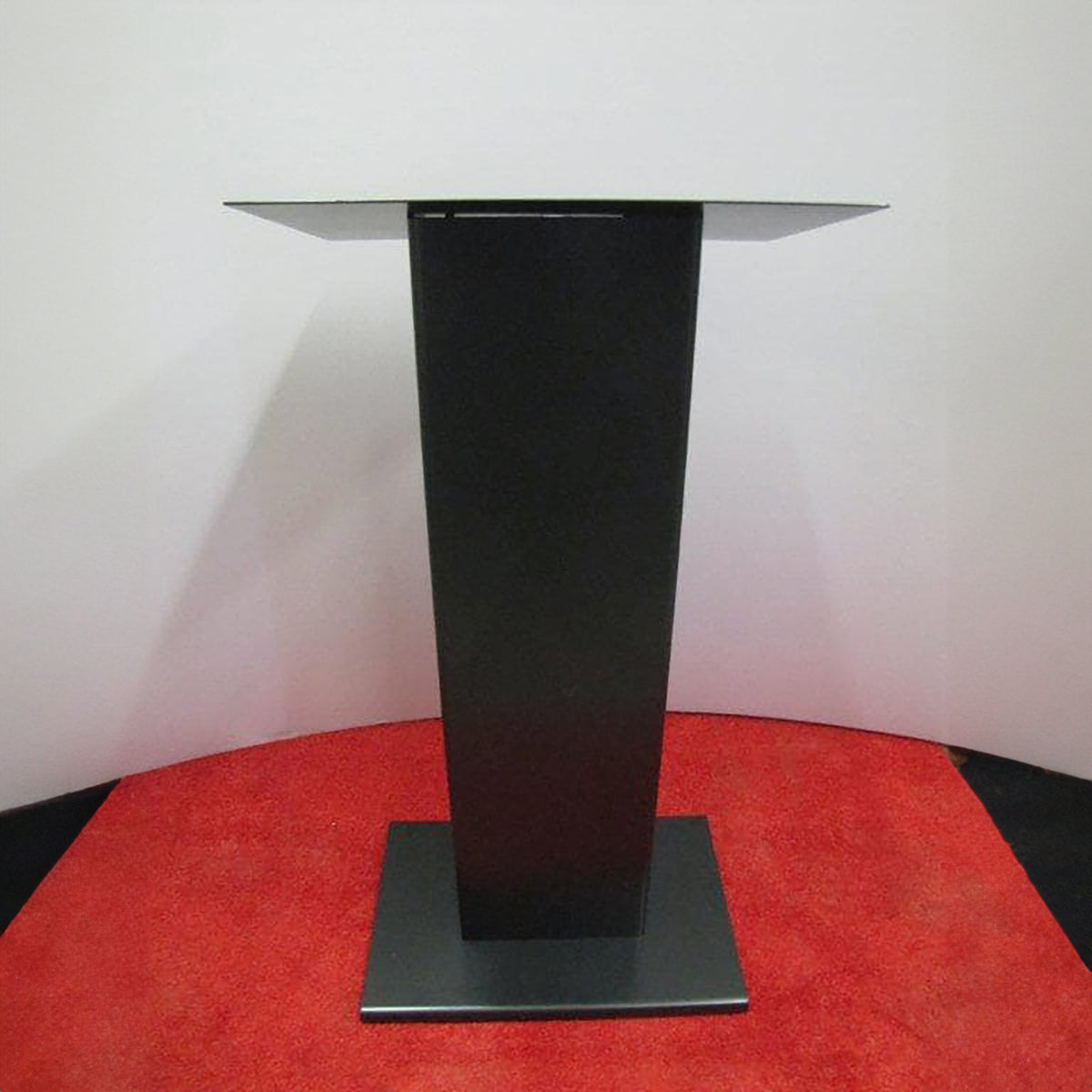 Debate Podium | Quest Events